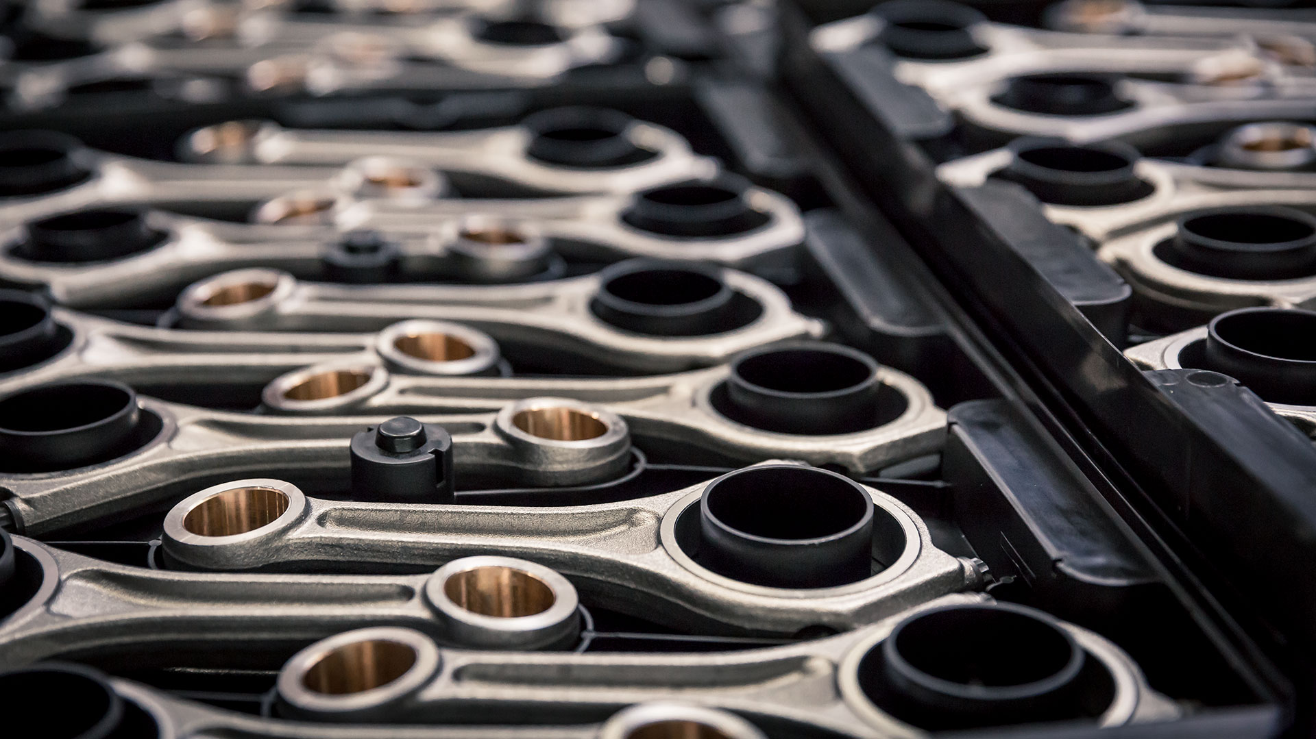 Connecting rods - Automotive Components Floby