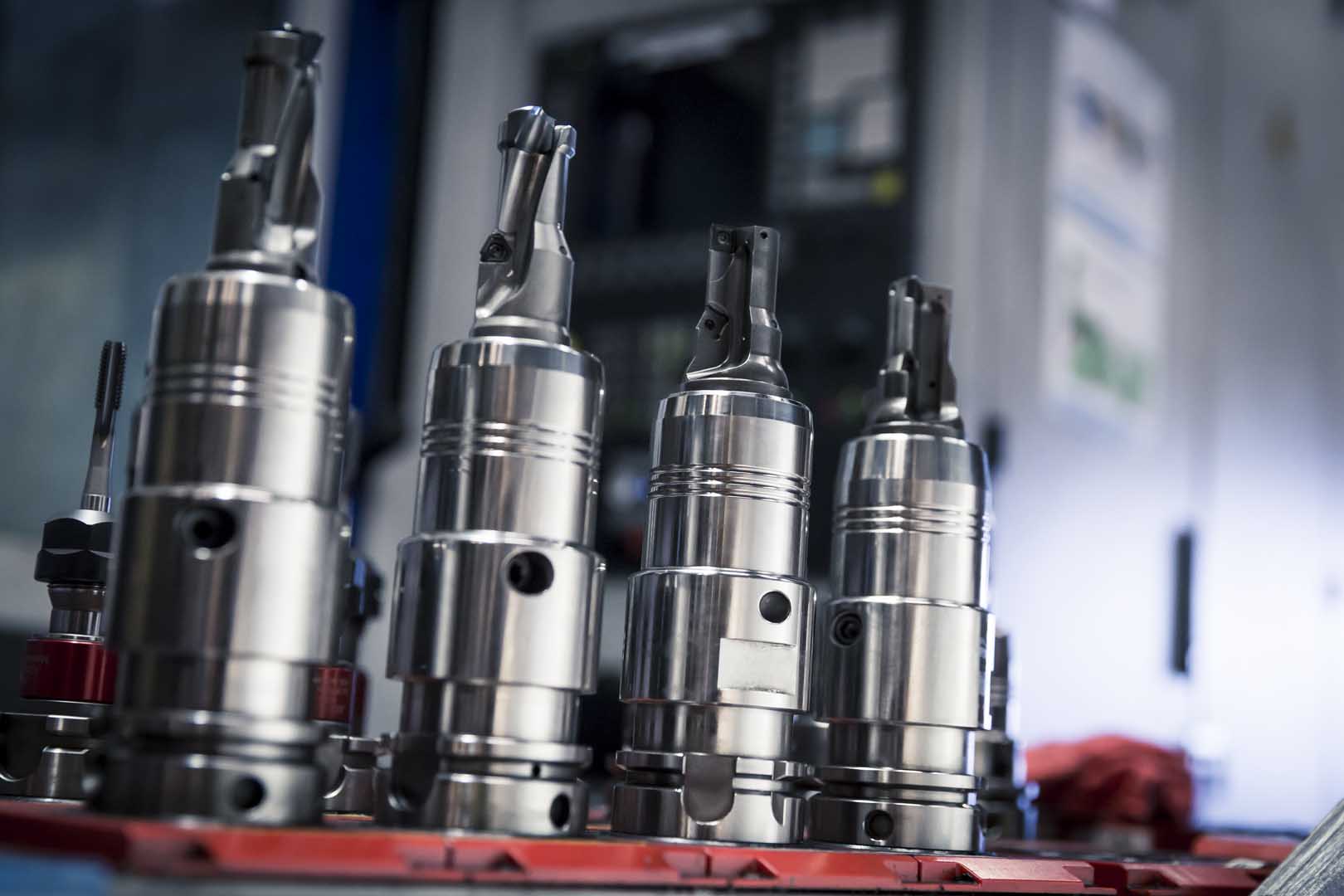 Better tool awareness, machine maintenance and supplier management ...